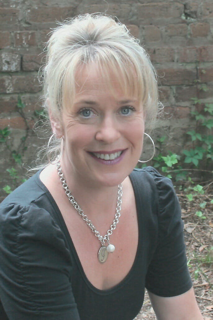 Jennifer Ray's Instagram, Twitter & Facebook on IDCrawl